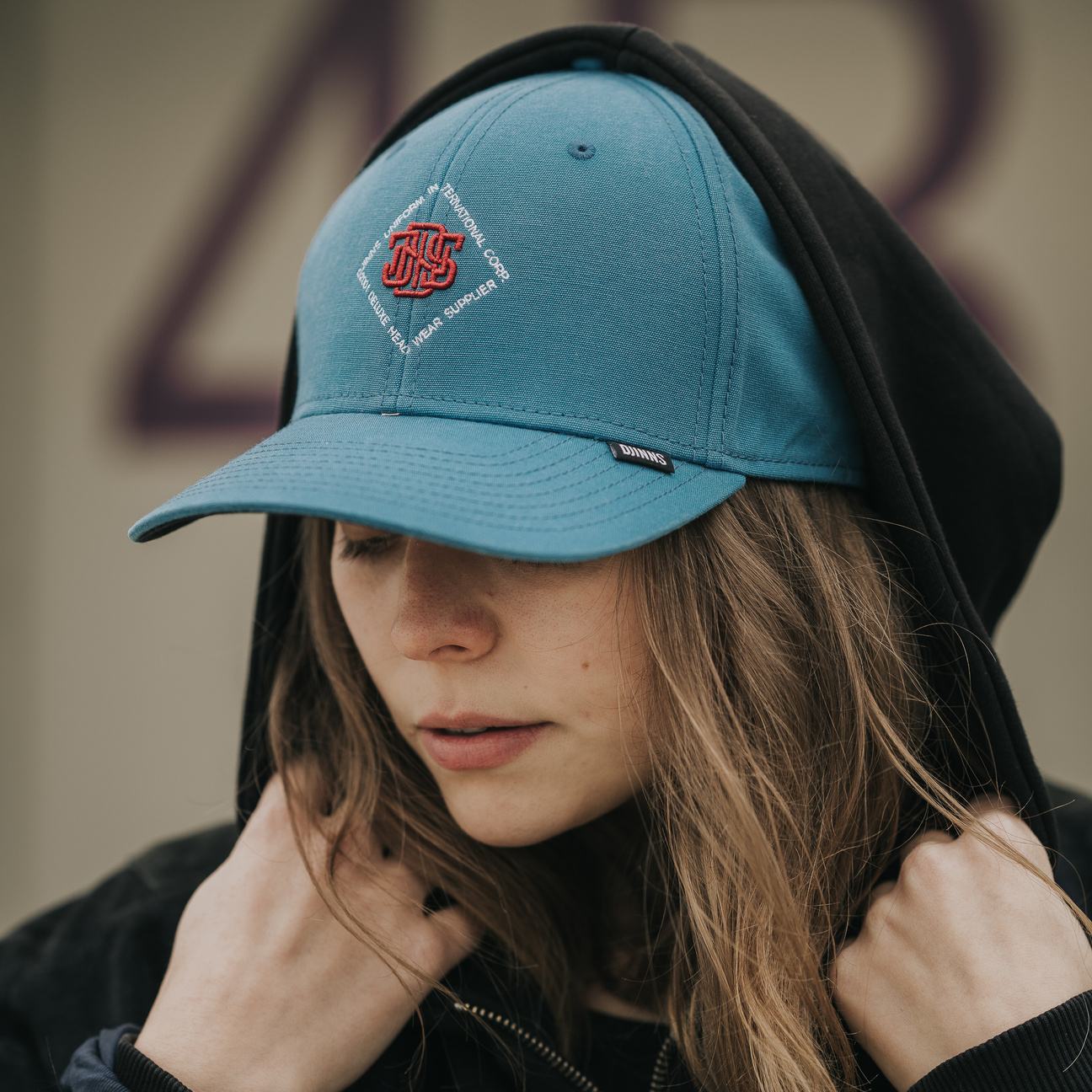 Diamond cap store